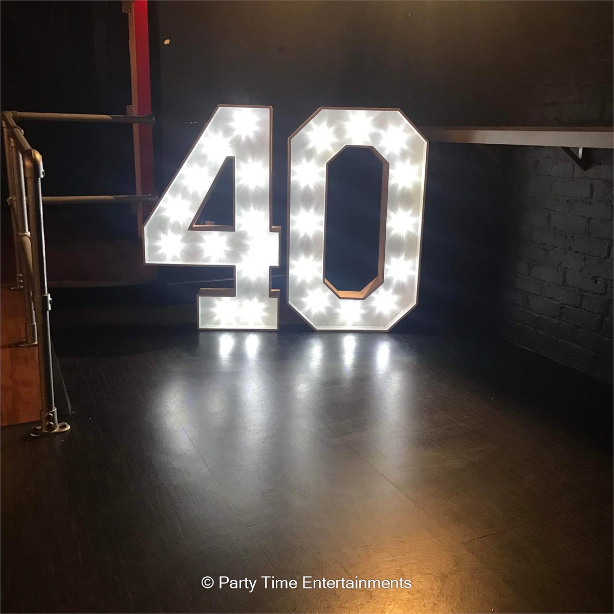 Light Up Number 40 - Disco & Bouncy Castle Hire in Wellingborough ...